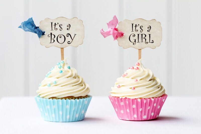 Short 2-letter baby names for boys & girls, at ClickBabyNames